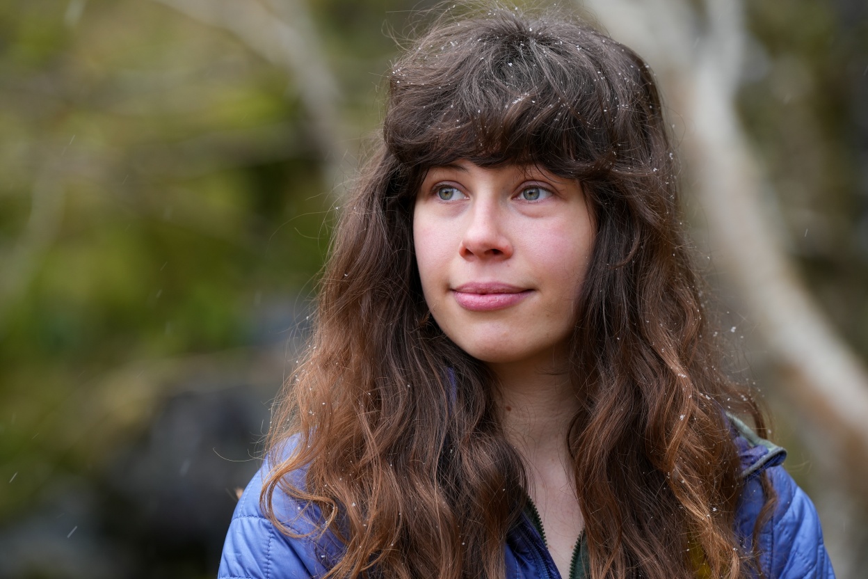 Inspirational volunteer, Steph McKenna, wins Youth Mountain Award ...